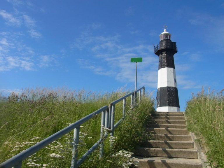Leuchtturm "Nieuwe Sluis" Breskens - Breskens - Urlaub an Hollands ...
