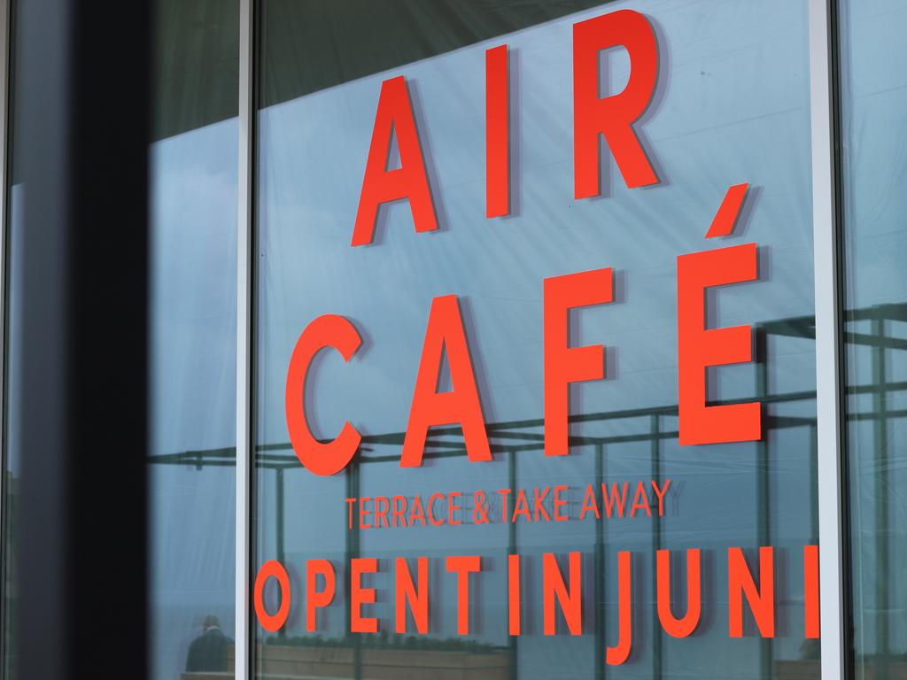 Restaurant und Cafe "AIRrepublic" im Jachthafen eröffnet - Breskens - Urlaub an Hollands Nordsee ...